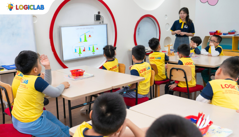 Toán tư duy tiền tiểu học: 7 điều ba mẹ cần biết để con tự tin vào lớp 1 - LogicLab