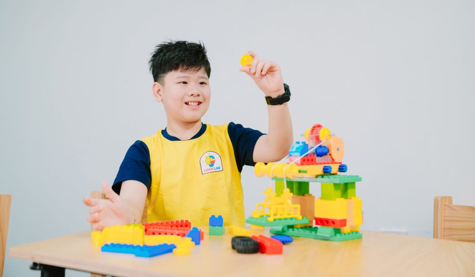 Về LOGIC LAB - LogicLab